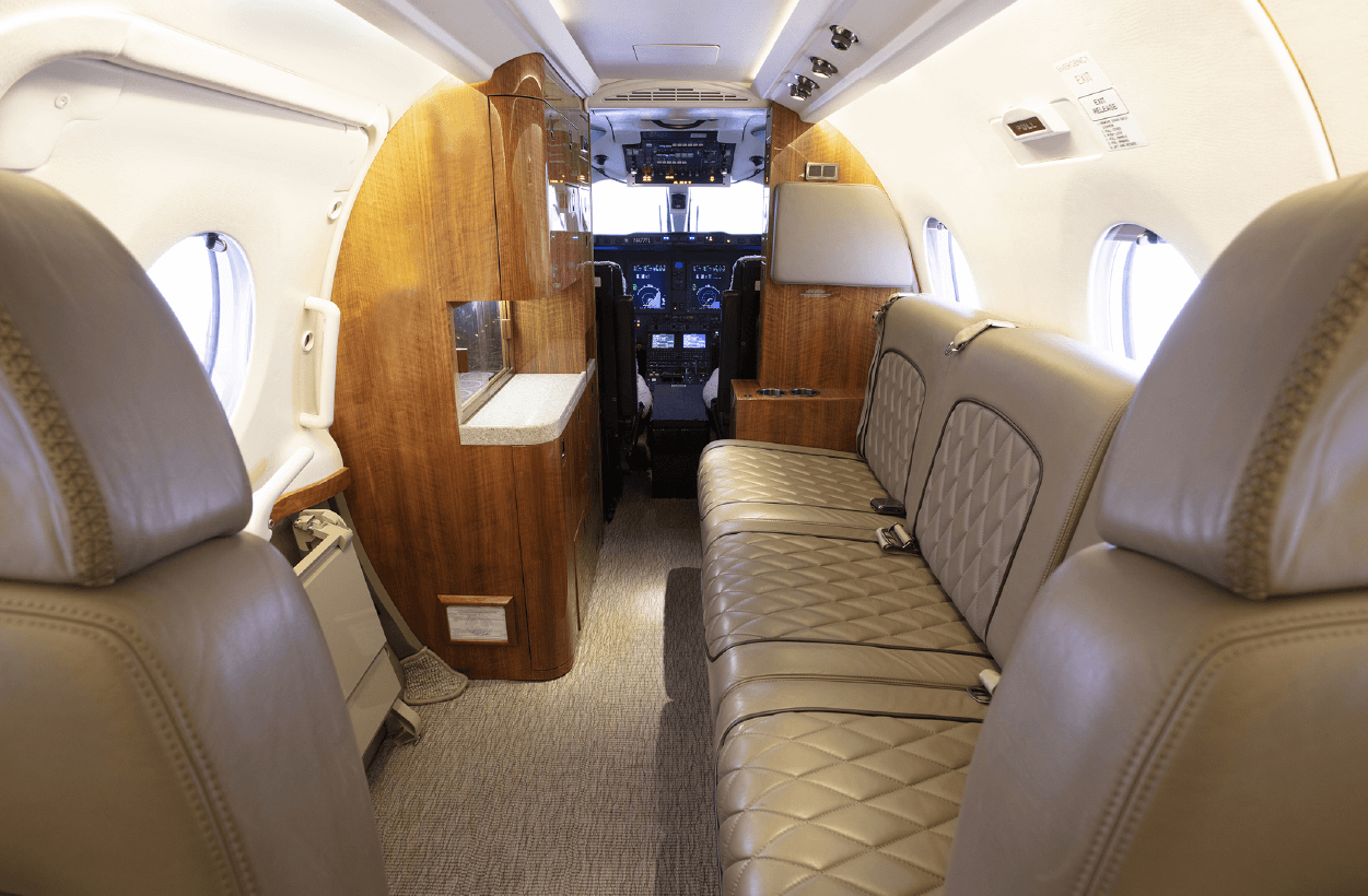 Nextant 400XTI | Jet Partner Aviation | Private jet charter and ...